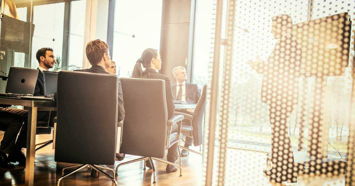 Develop effective leadership qualities with It's the Manager – Gallup