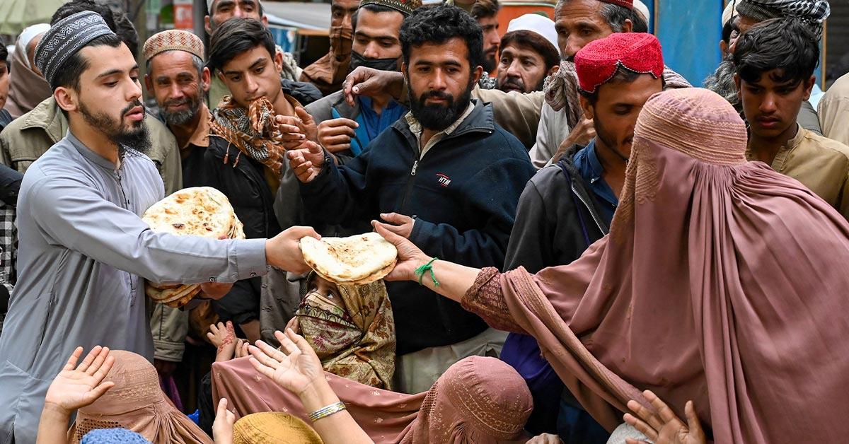 Corruption in Spotlight as Pakistan's Economy Spirals