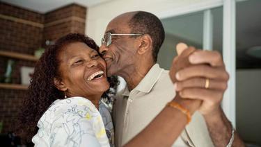 Married Americans Thriving at Higher Rates Than Unmarried Adults